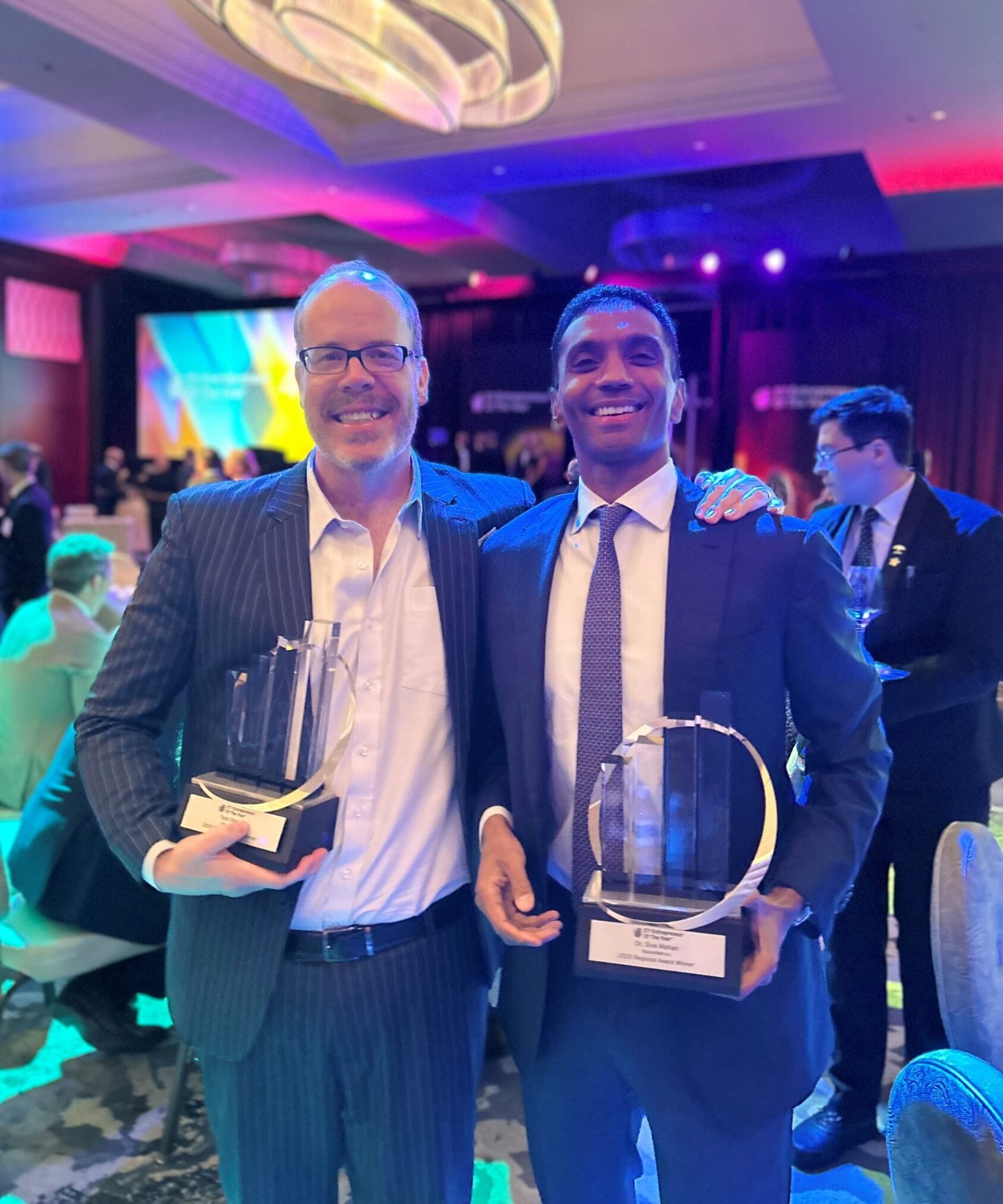 EY Announces Tom Dorsett and Dr. Siva Mohan of RazorMetrics as Entrepreneur Of The Year® 2025 ...